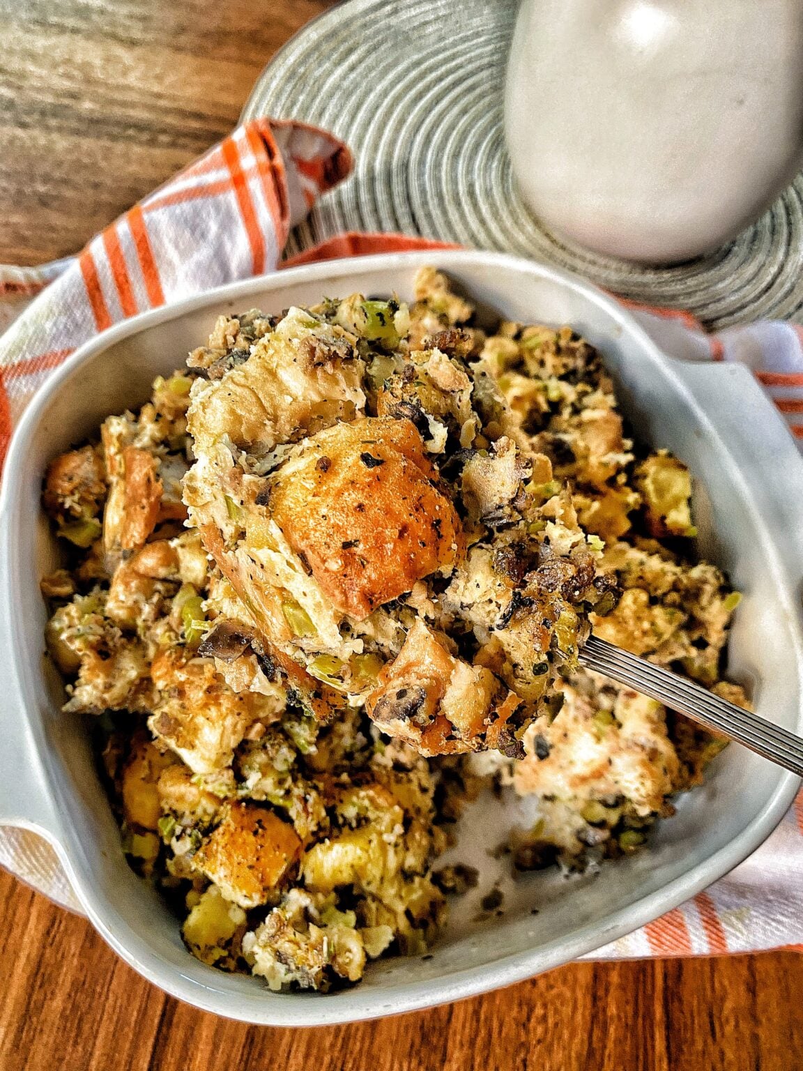Classic Thanksgiving Stuffing - The Tipsy Housewife