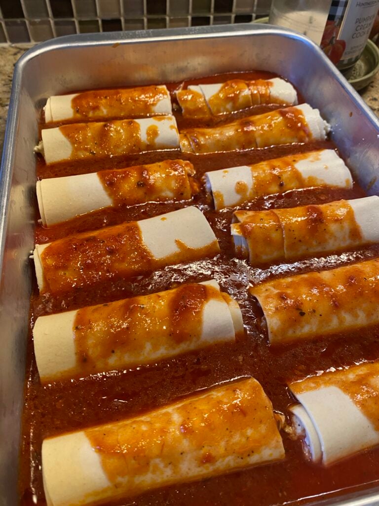 Easy Baked Manicotti - The Tipsy Housewife