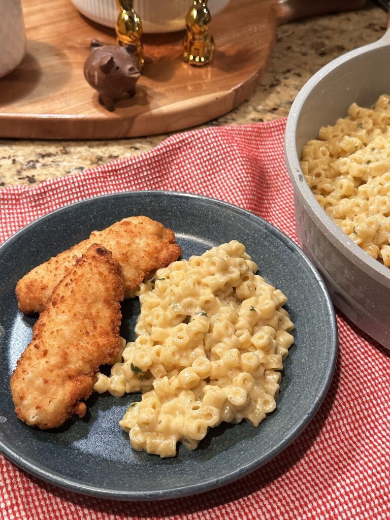 Mini Mac and Cheese - The Tipsy Housewife