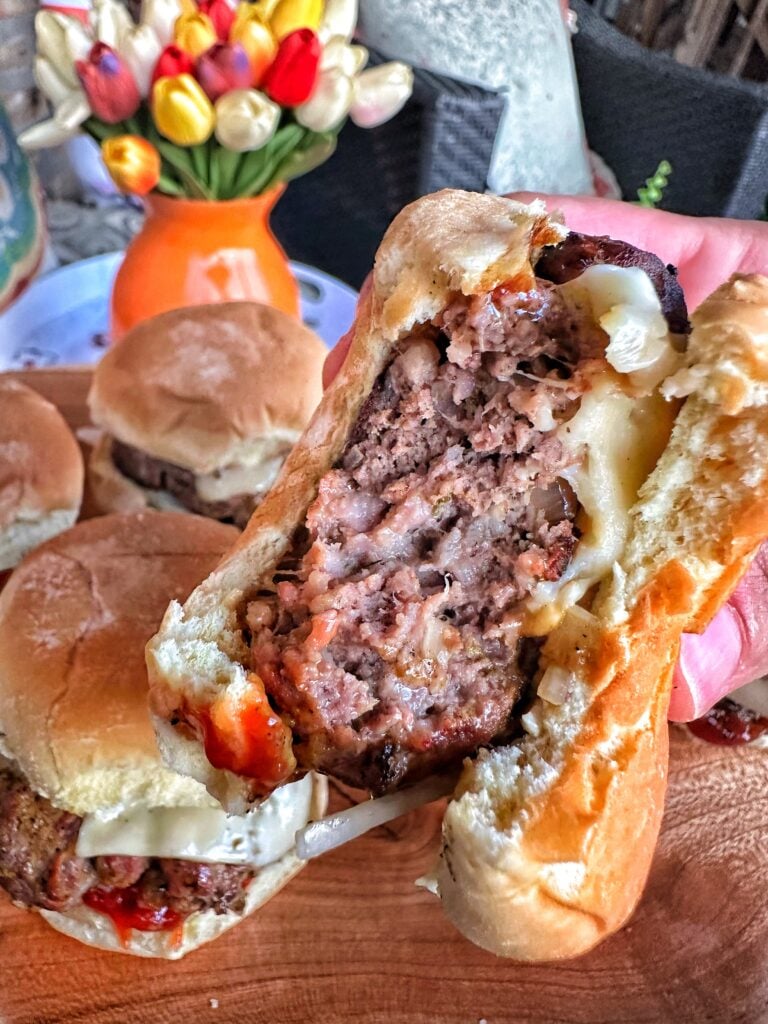 Secret Ingredient Hamburgers - The Tipsy Housewife