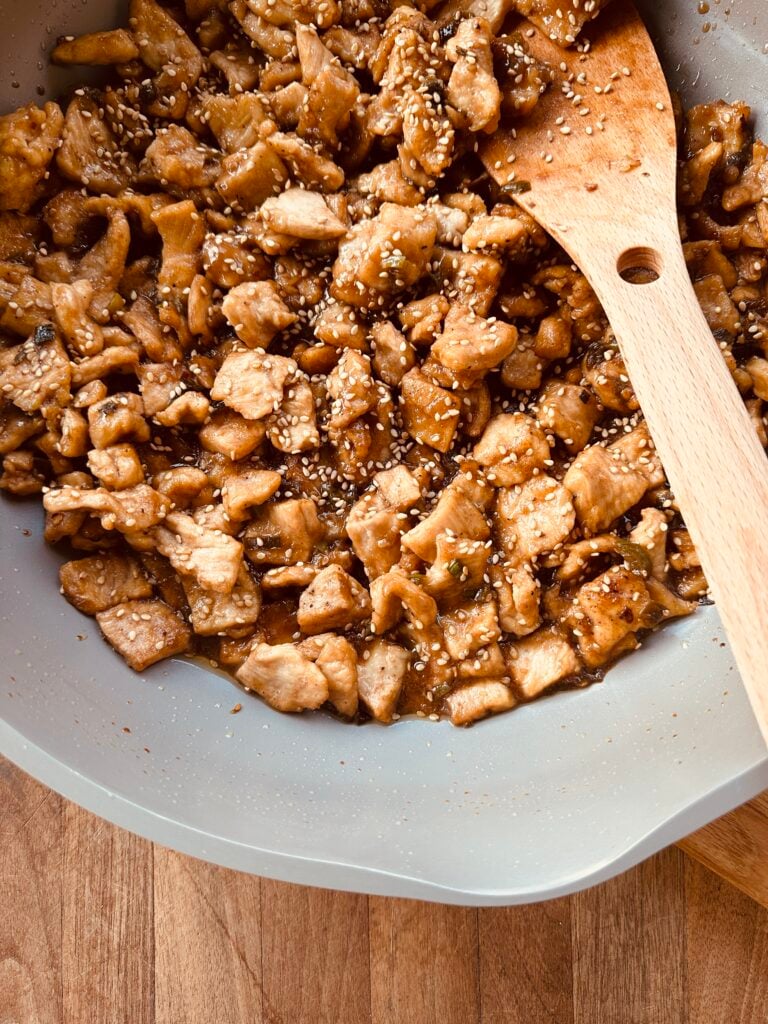 Spicy Chicken - The Tipsy Housewife