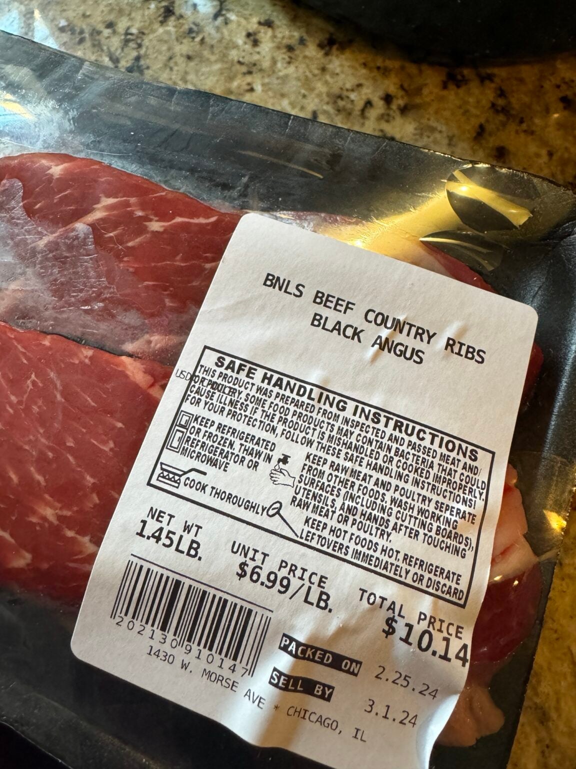 Country Style Beef Ribs In An Onion Au Jus - The Tipsy Housewife